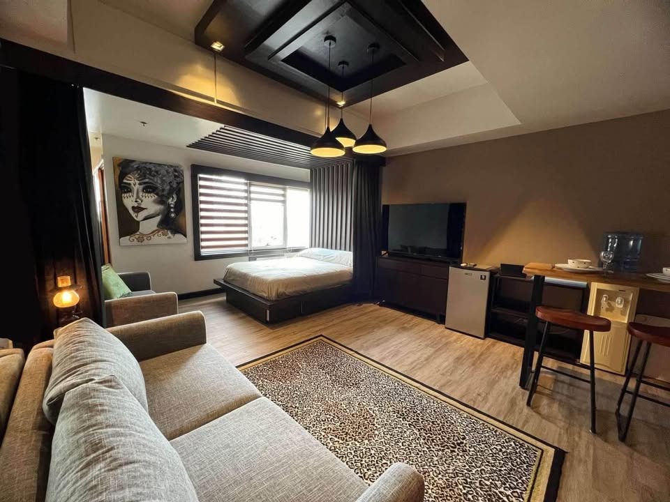 Fairways Tower Studio unit for sale in BGC Bonifacio Global City ...