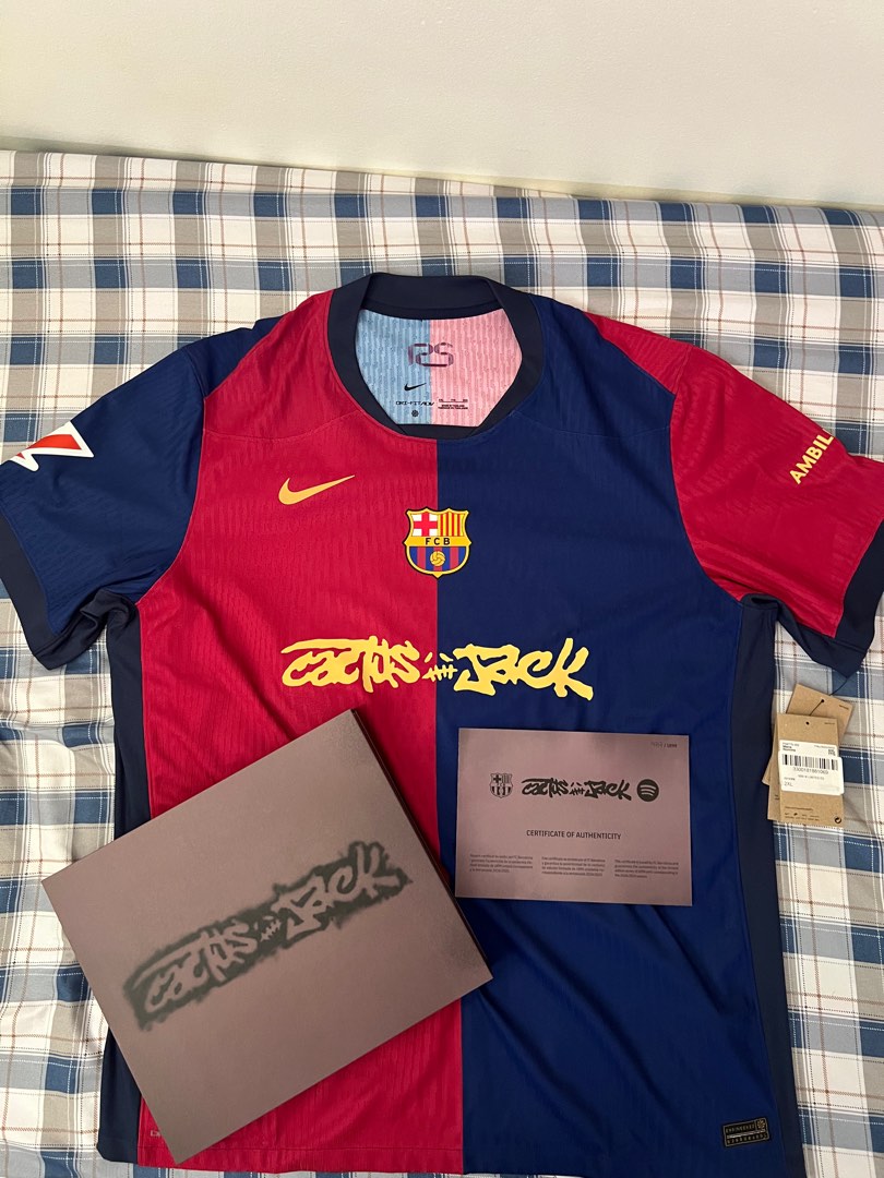 Barcelona x Travis Scott 24/25 Lamine Yamal , Men's Fashion, Activewear ...