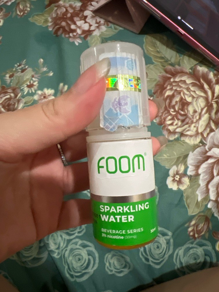 foom liquid sparkling water isi masih banyak, Antik, Uang Lama di Carousell