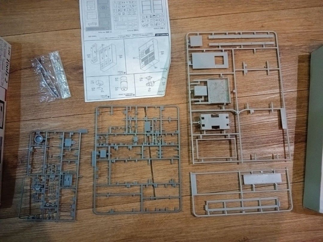Fujimi - Garage Tools no 2, model kit, 1:24 scale, diorama, partially ...
