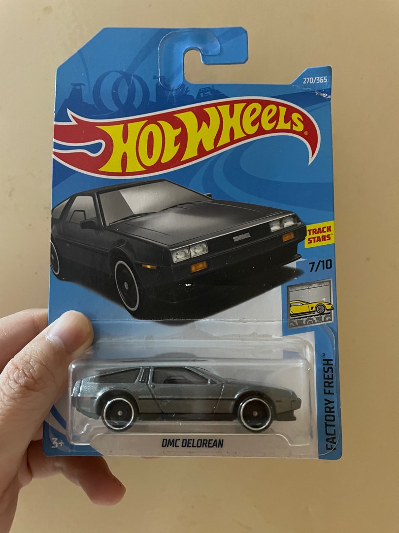 Hotwheels hot wheels dmc delorean, Hobbies & Toys, Toys & Games on ...