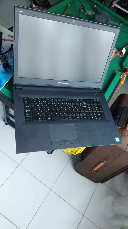 Laptop STYLE (iiyama) 17inchi - Black Screen Only, Computers & Tech ...