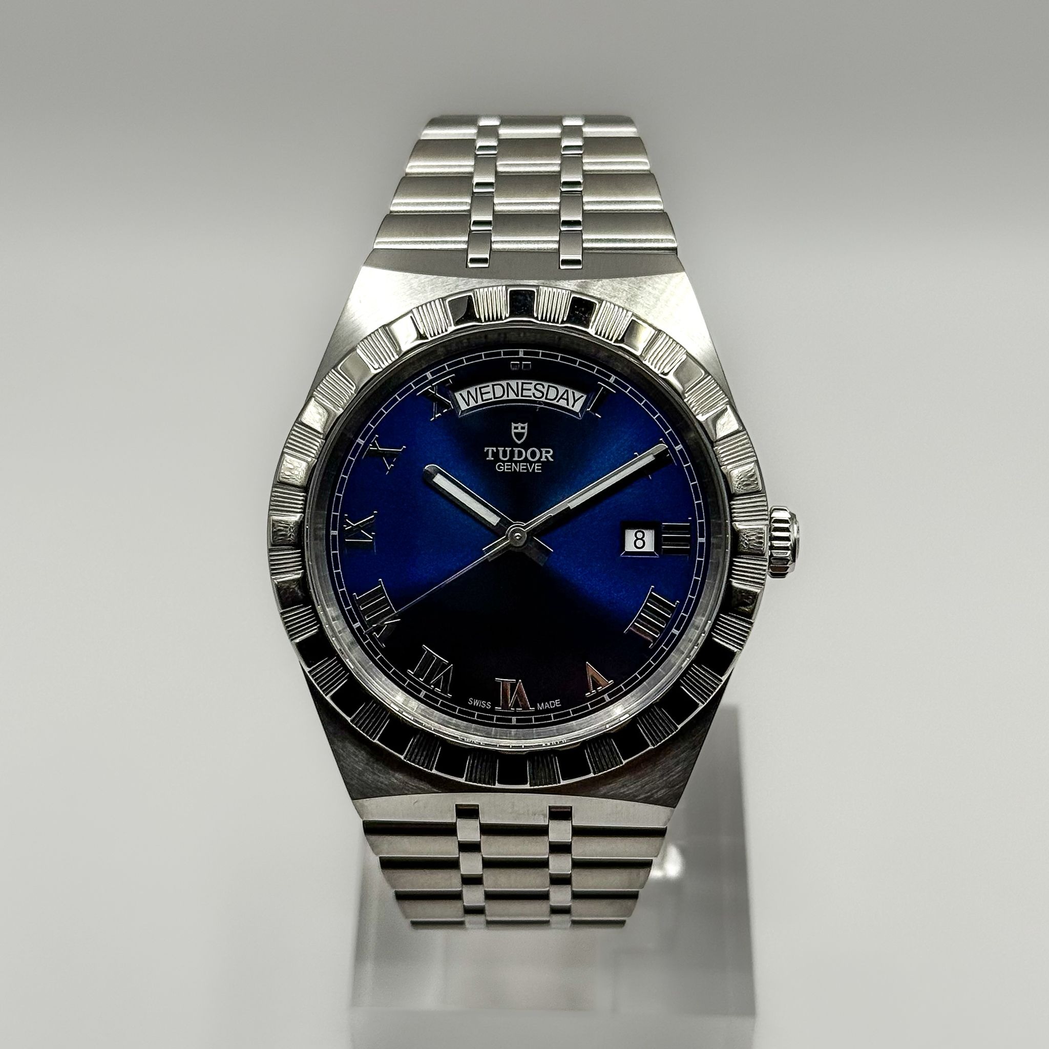 May 2025 Tudor Royal 41 Blue Day-Date, Luxury, Watches on Carousell