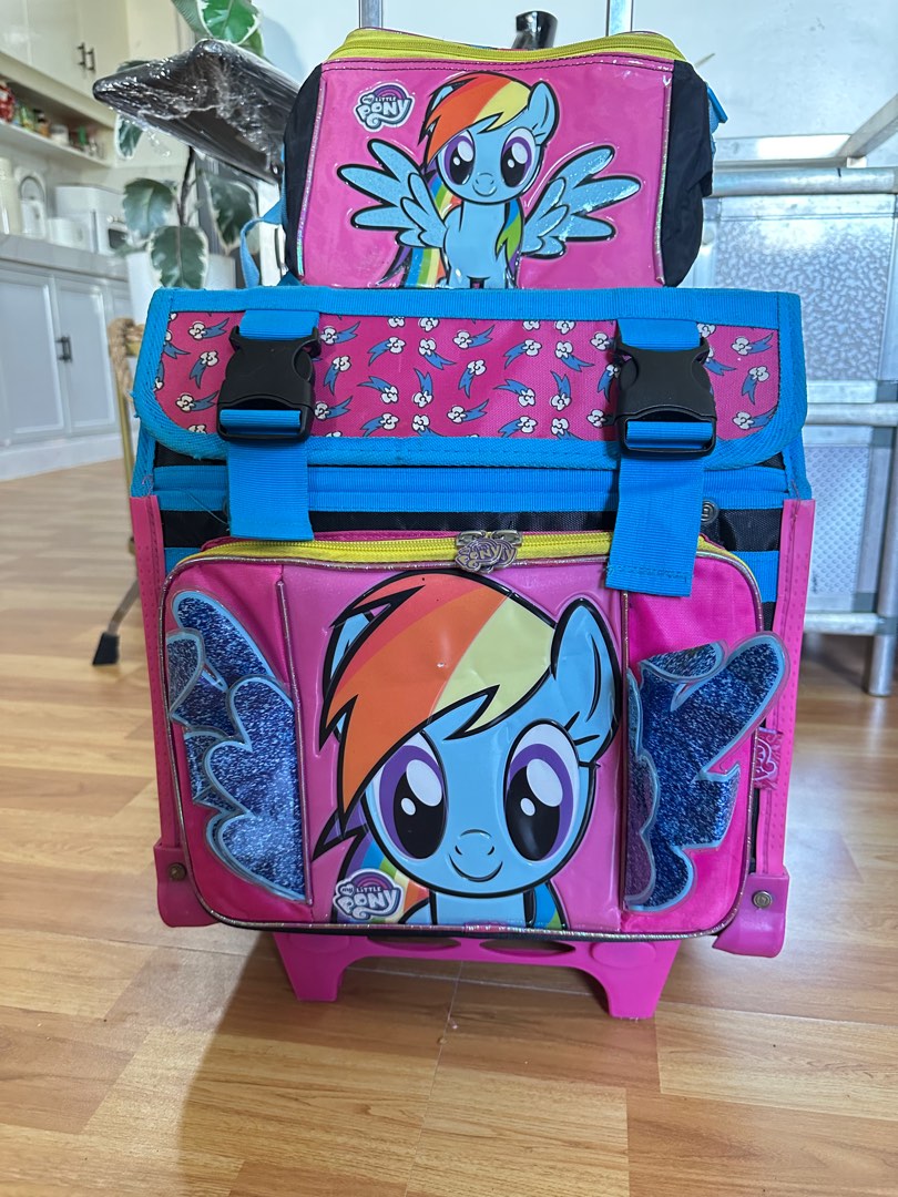 My Little pony Trolley bag box type, Hobbies & Toys, Stationary & Craft ...