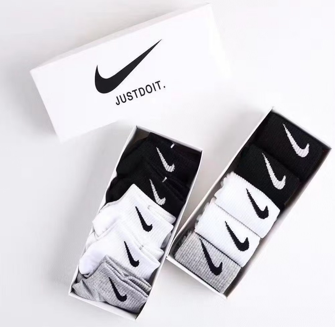 Nike Logo Socks, Men's Fashion, Footwear, Shoe inserts & accessories on ...