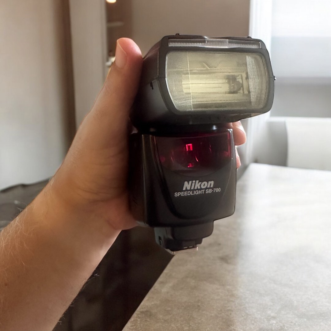 Nikon SB 700 flash, Photography, Photography Accessories, Flashes on ...