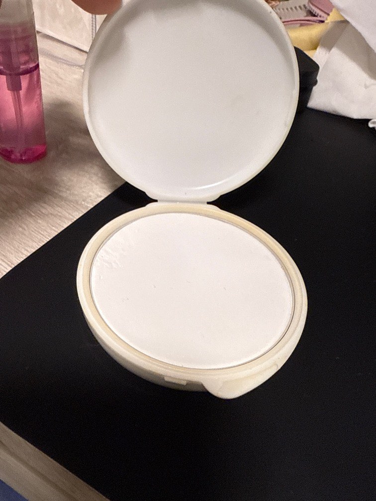 Pigeon Powder (white) setting powder (Japan), Beauty & Personal Care ...