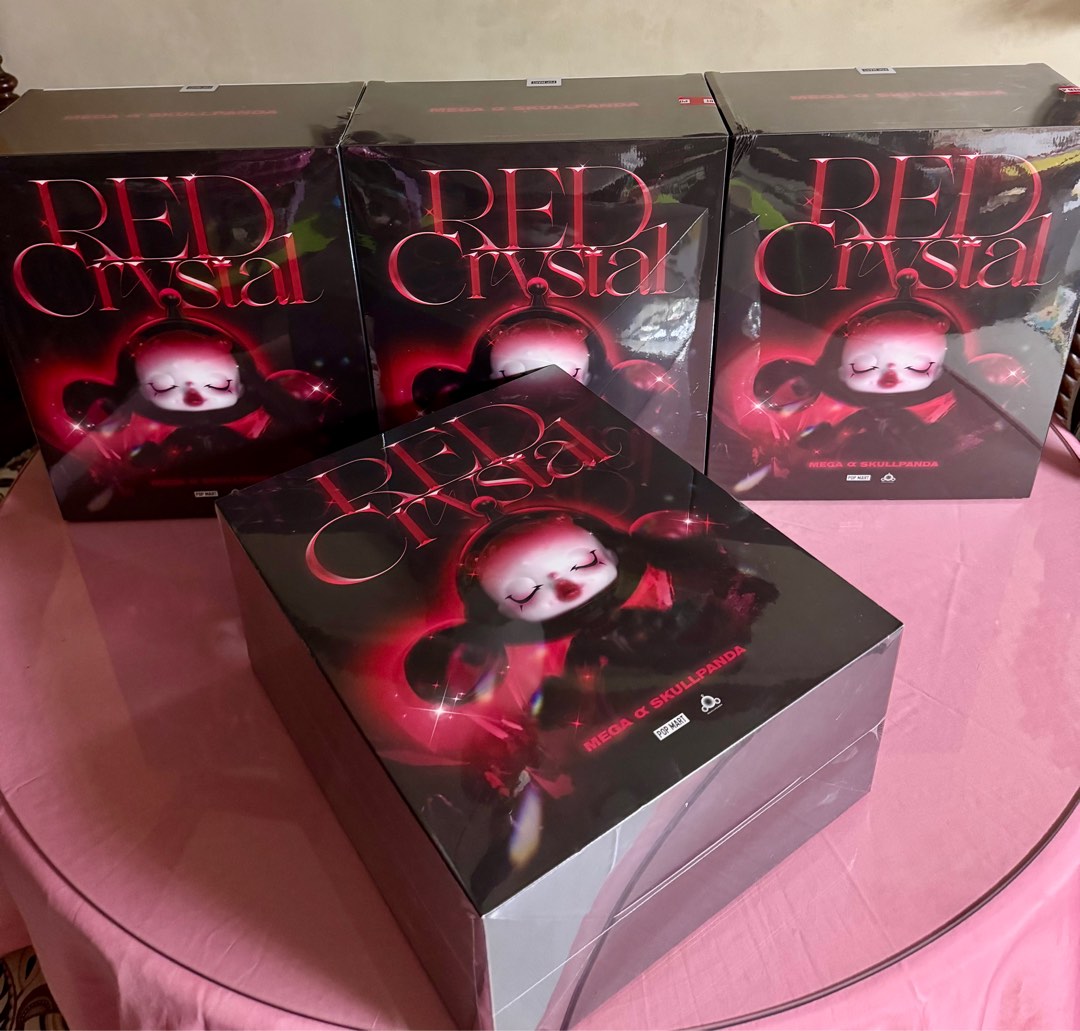 Skullpanda Red Crystal 400%, Hobbies & Toys, Memorabilia & Collectibles ...