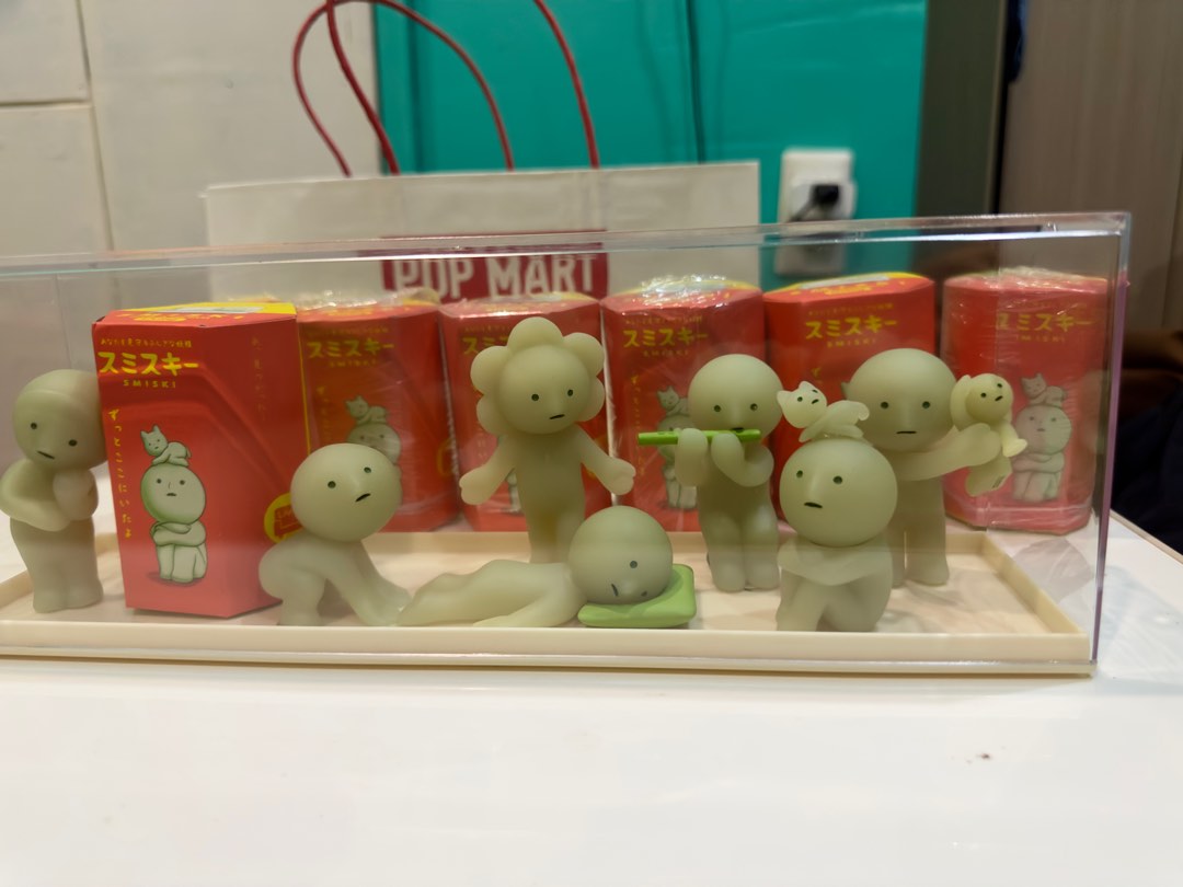 Smiski Living Series FULL Set with Secret 7/7 , Hobbies & Toys, Toys ...