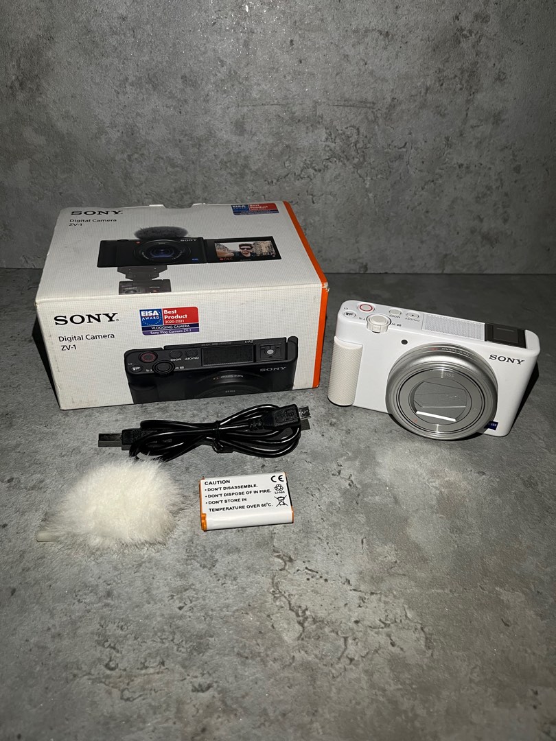Sony ZV1 camera set (zv-1), Photography, Cameras on Carousell