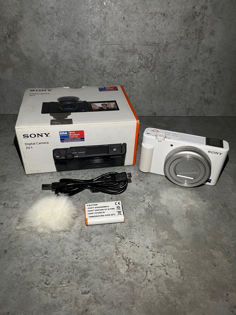 Sony ZV1 camera set (zv-1), Photography, Cameras on Carousell