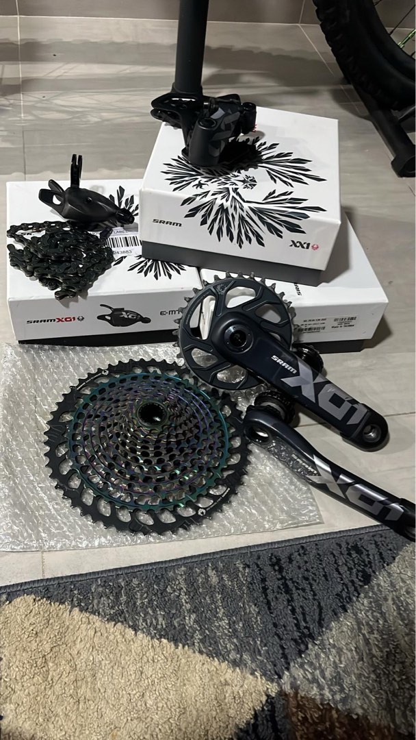 SRAM XX1 with X0 Carbon Cranks, Sports Equipment, Bicycles & Parts ...