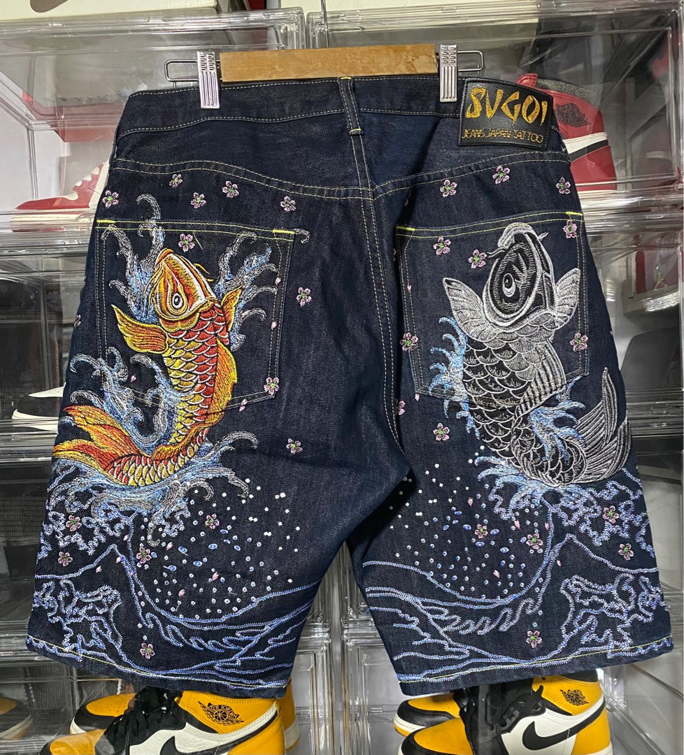 sugoi denim shorts, Men's Fashion, Bottoms, Shorts on Carousell