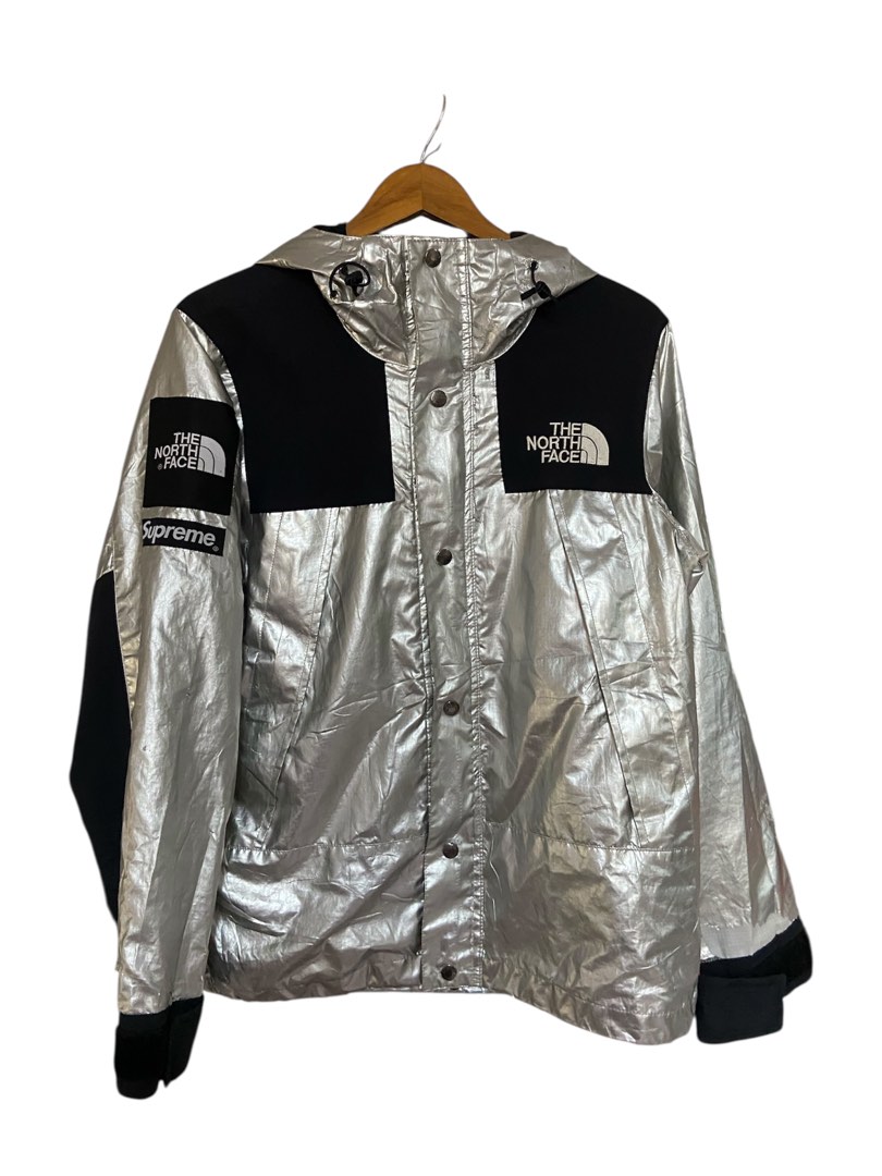 tnf x supreme windbreaker, Women's Fashion, Coats, Jackets and ...