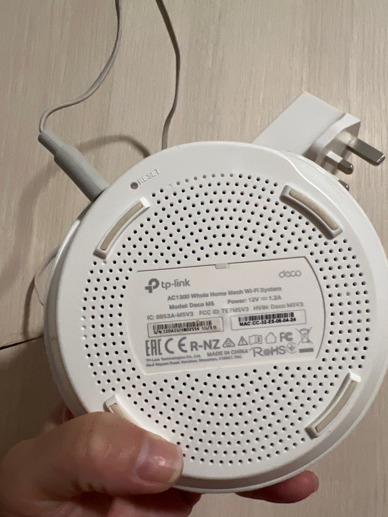 TP LINK Deco M5 Router, TV & Home Appliances, Other Home Appliances on ...