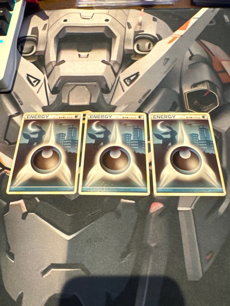 Umbreon Energy Card, Hobbies & Toys, Memorabilia & Collectibles ...
