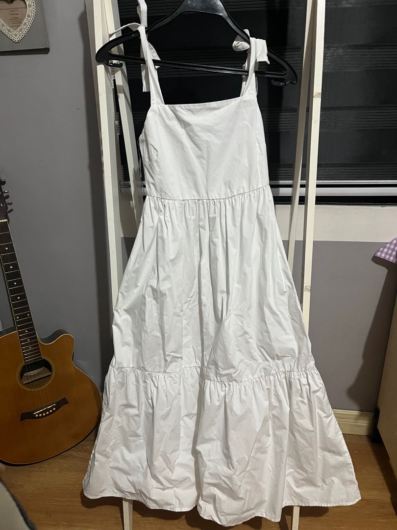 White Ribbon Tie Maxi Dress, Women's Fashion, Dresses & Sets, Dresses ...