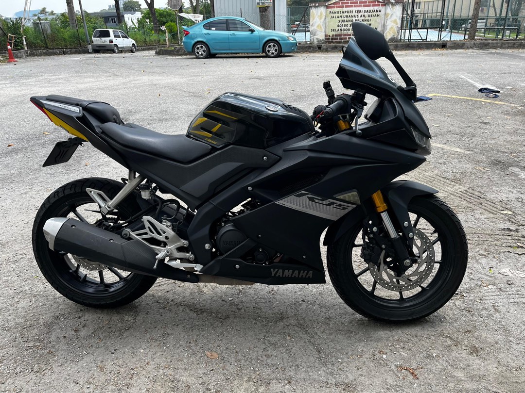 YAMAHA R15 V3 2022, Motorbikes on Carousell
