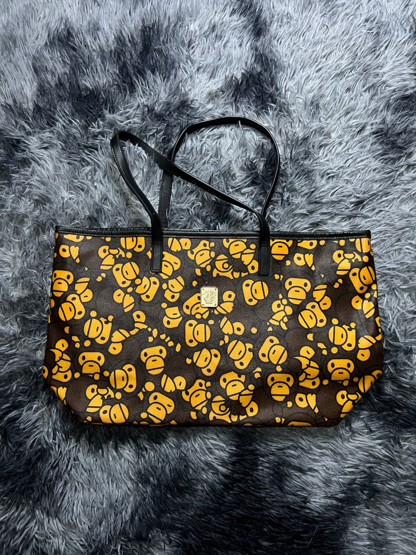 Authentic bathing ape nape baby milo tote bag, Women's Fashion, Bags ...