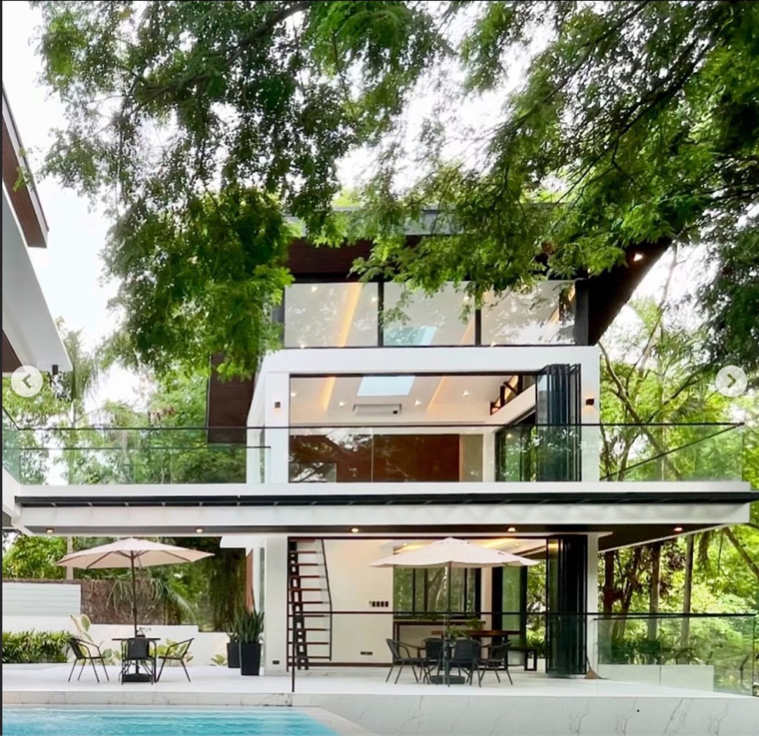 Ayala Alabang Village Brand New Grand Modern Contemporary Estate For ...