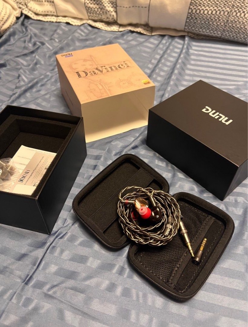 Dunu x Gizaudio Davinci with box, Audio, Earphones on Carousell