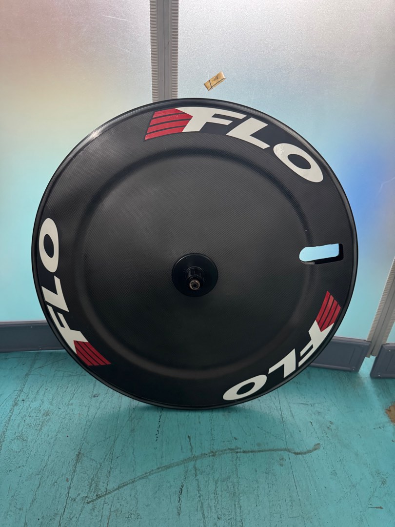 FLO disc wheel clincher rim brake Tri bike TT bike 11 speed shimano ...