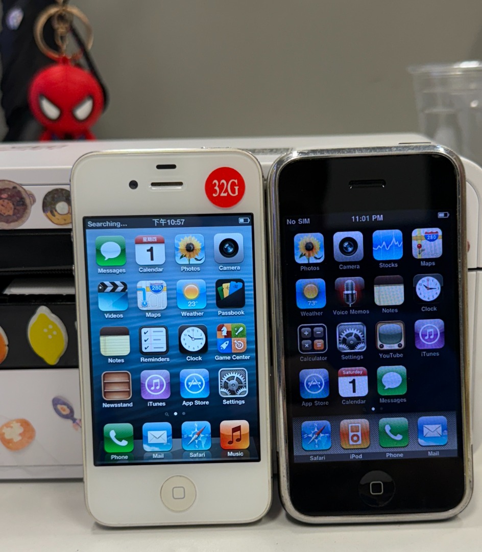 iphone4 32G and iphone3 8G two mobile phone, Mobile Phones & Gadgets, Other Gadgets on Carousell