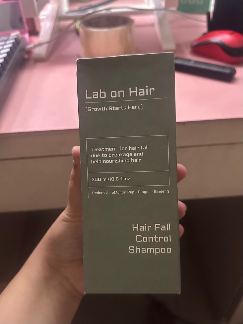 Lab On Hair Shampoo, Kesehatan & Kecantikan, Perawatan Rambut di Carousell