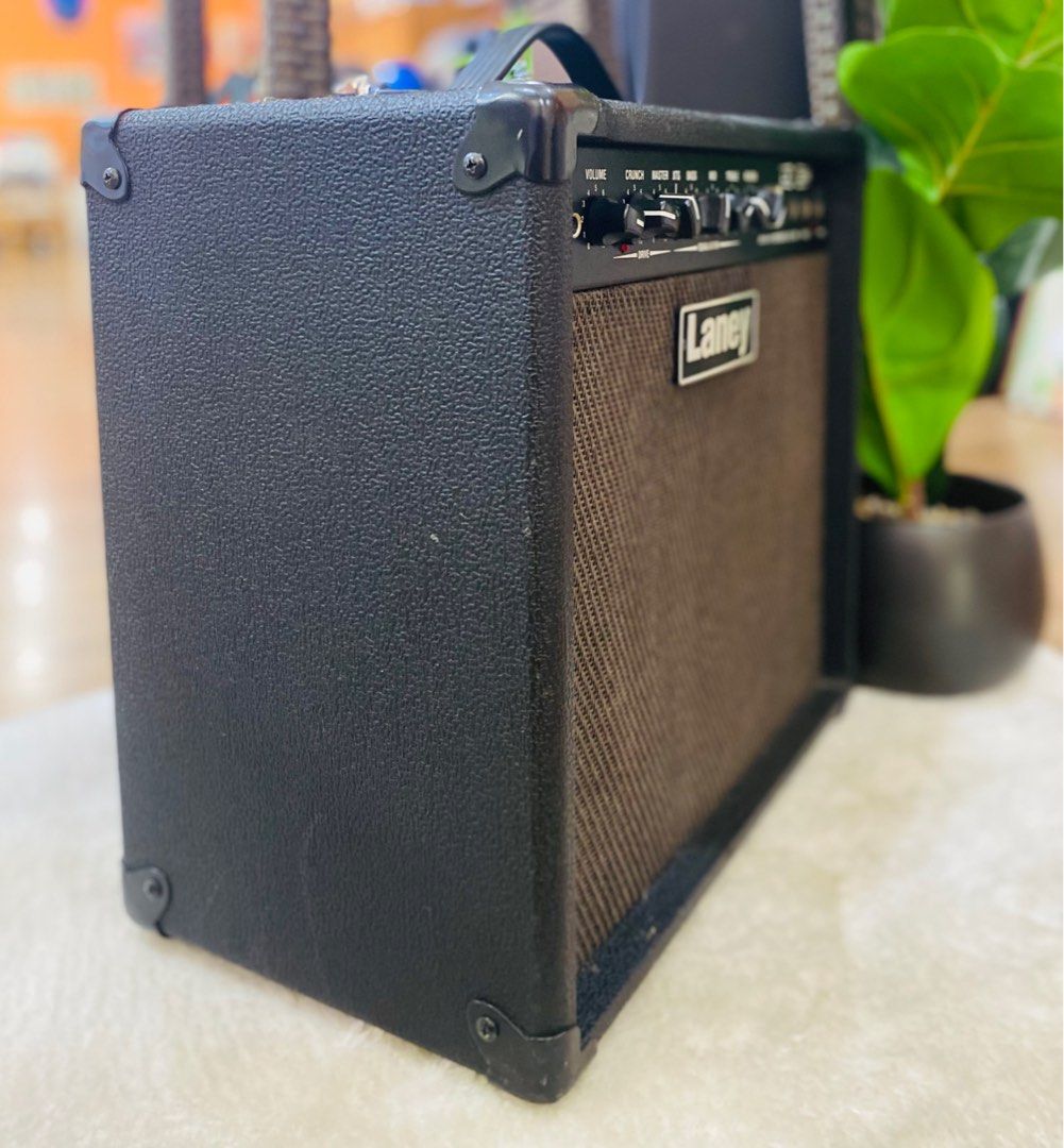 LANEY AMPLIFER GUITAR 35w, Audio, Other Audio Equipment on Carousell