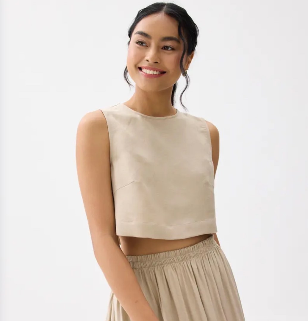 LB Liana Linen Crop Shell Top Oat, Women's Fashion, Tops, Sleeveless on ...