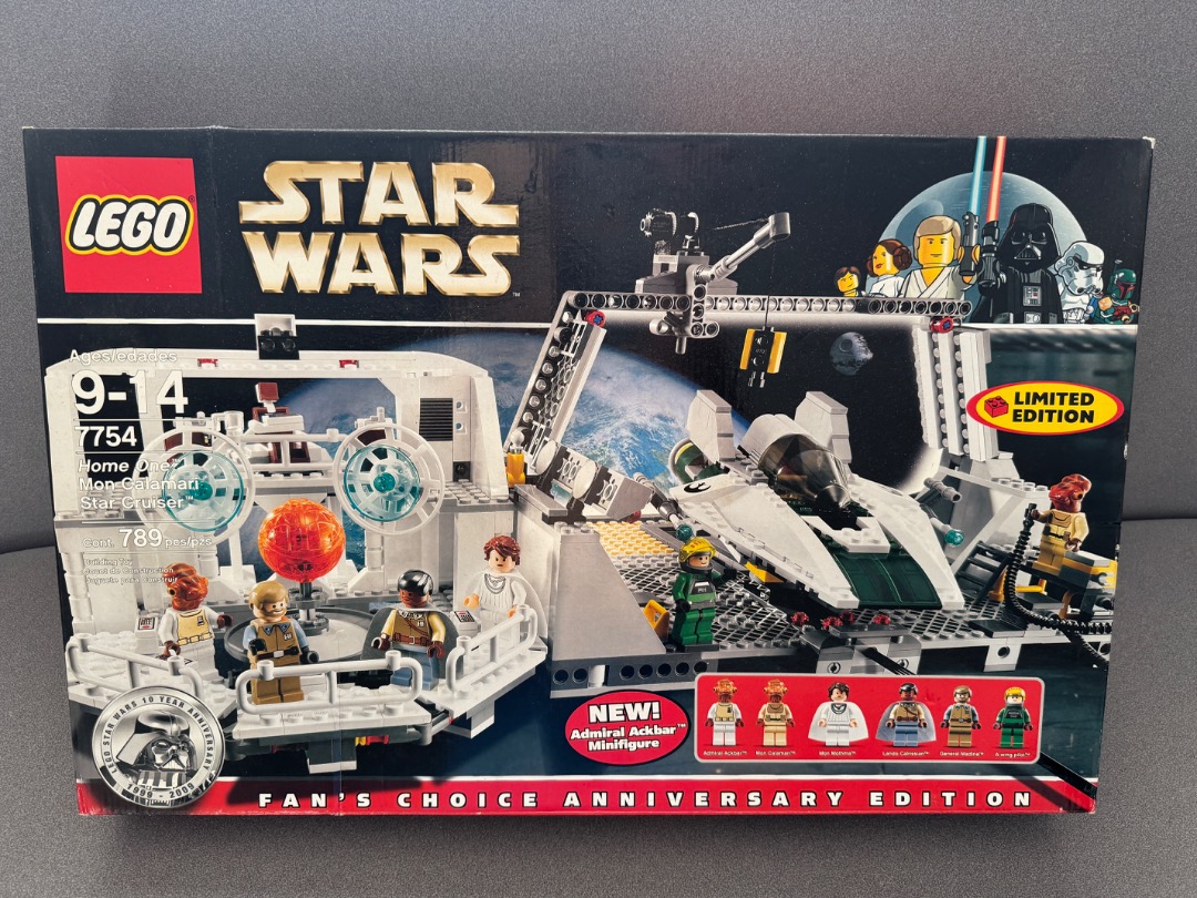Lego Star Wars 7754 Home One Mon Calamari Star Cruiser [BNIB], Hobbies ...