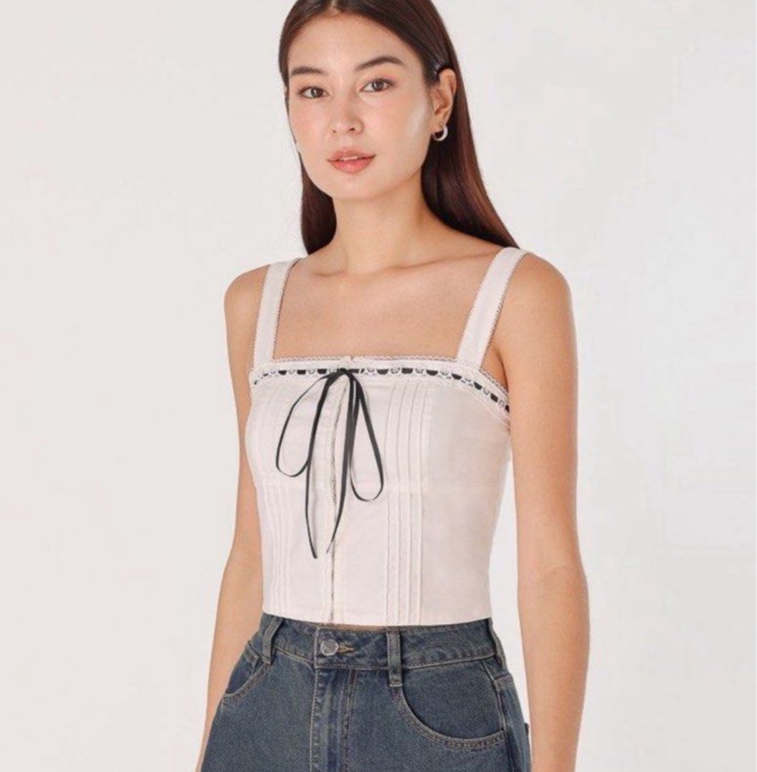 lovet Eliana padded pintuck eyelet corset top, Women's Fashion, Tops, Blouses on Carousell
