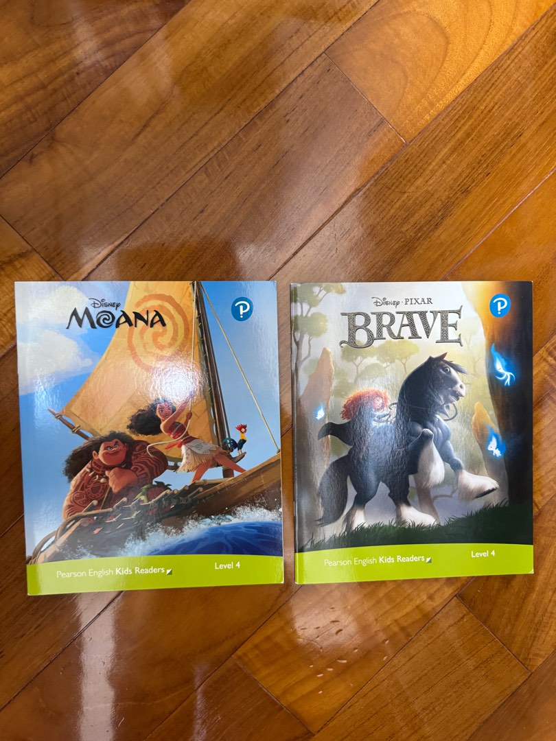 Moana Brave Disney Pixar Pearsons English Kids Readers, 興趣及遊戲, 書本 & 文具 ...
