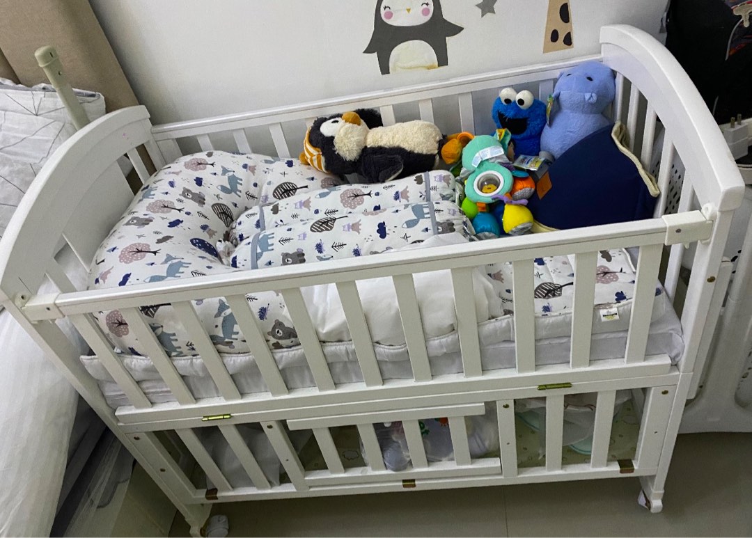 Newborn nursery cot or crib | Drop side bed | Co-Sleeper bed | Toddler ...