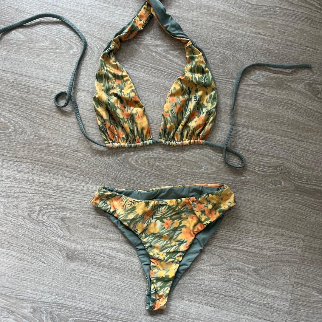 Pacific Palais Reversible Bikini Set, Women's Fashion, Swimwear ...