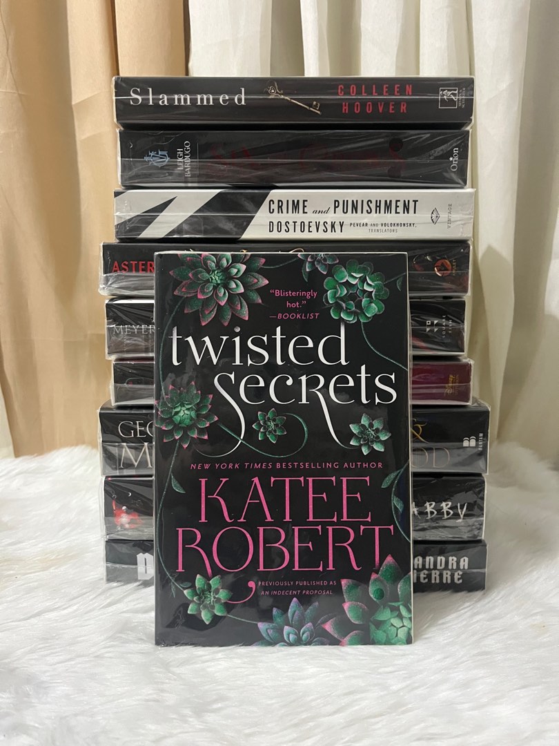 [PB] Twisted Secret, Hobbies & Toys, Books & Magazines, Fiction & Non ...