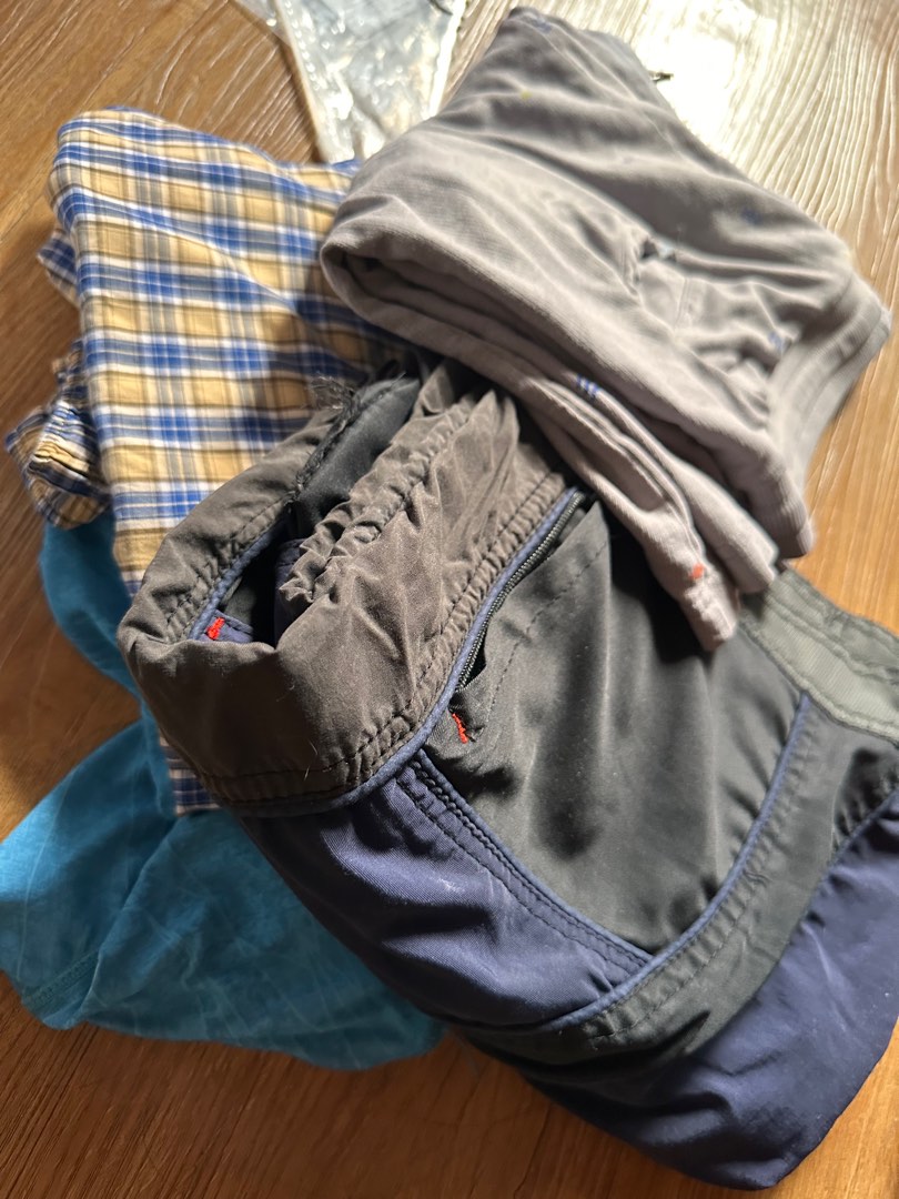 Pre-loved clothes and items, Women's Fashion, Tops, Blouses on Carousell
