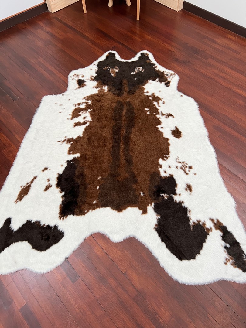 Hooga Cow Hide Rug, Furniture & Home Living, Home Decor, Carpets, Mats ...
