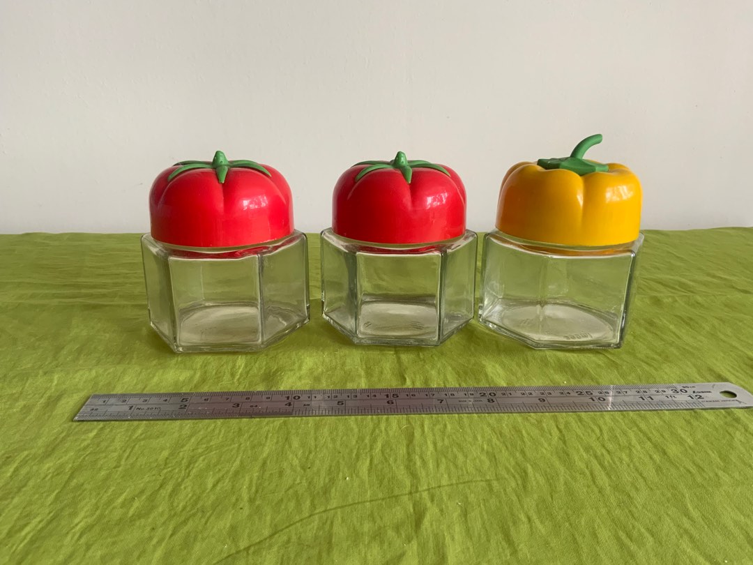 Sealed glass containers, Furniture & Home Living, Kitchenware ...