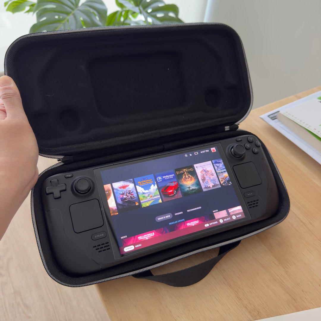 Steam Deck OLED 1TB (Glossy screen version), Video Gaming, Video Game ...