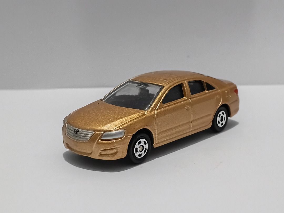Tomica CN-01 Toyota Camry 1/64 Scale Diecast Model With Box (USED), Hobbies & Toys, Toys & Games ...