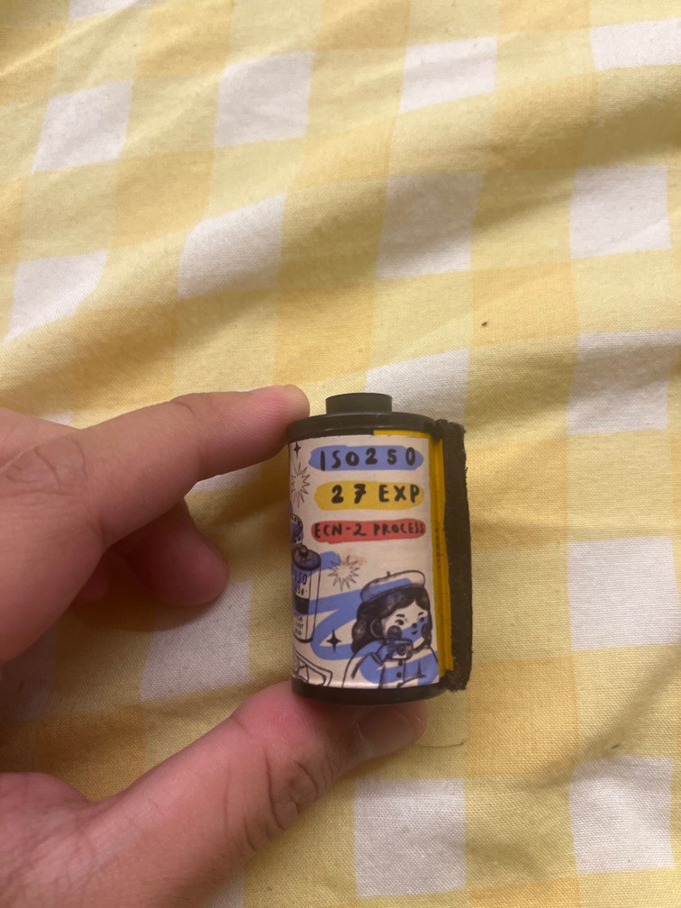 250 ISO Picolo Film Roll (read desc), Photography, Cameras on Carousell