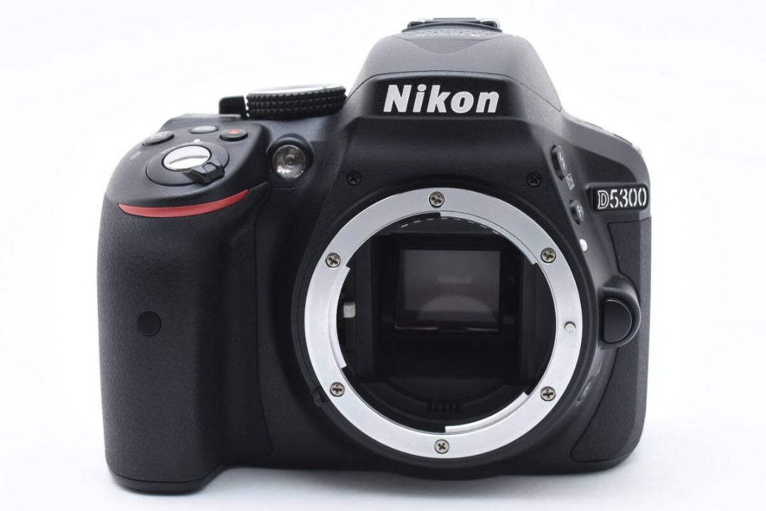 [BMC] Nikon D5300 (24MP) F Mount DSLR Camera (used), Hobbies & Toys ...