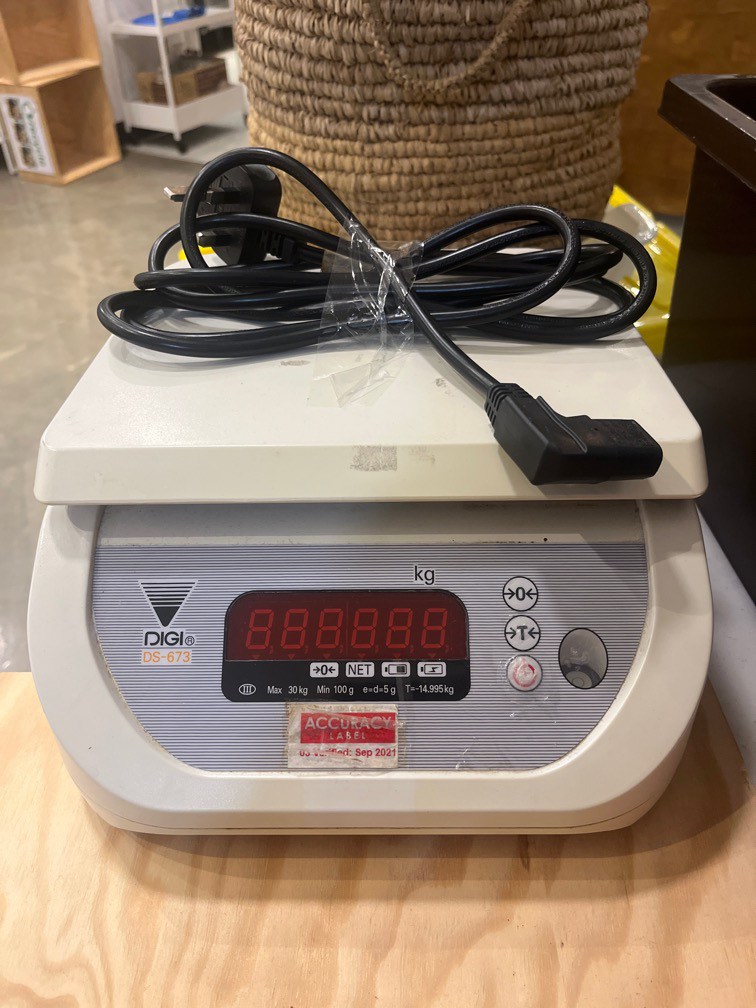 DIGI DS-673 Commercial Weighing Scale, TV & Home Appliances, Kitchen ...