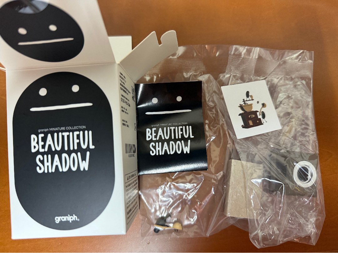 日本Graniph 官方正品模型公仔beautiful shadow 全新現貨（僅拆盒未拆袋）, 哩哩扣扣, 其他在旋轉拍賣