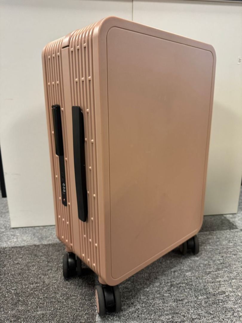 Lax Luggage 20-Inch, Hobbies & Toys, Travel, Luggages on Carousell