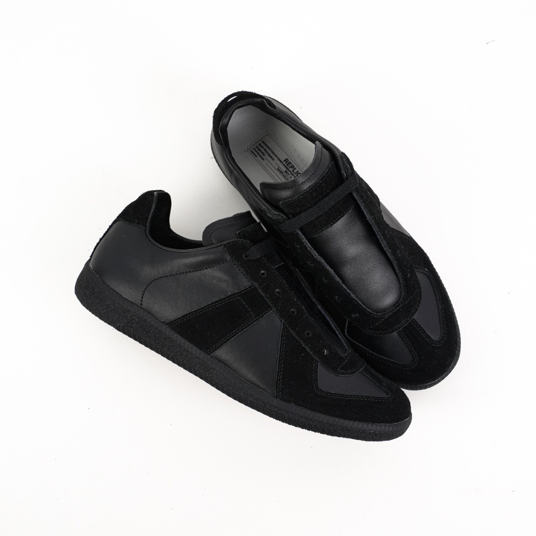 Maison Margiela Gats Triple Black, Men's Fashion, Footwear, Sneakers on ...