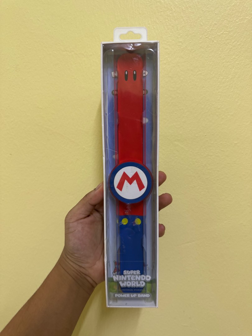 Mario Super Nintendo ( Power Up Band), Hobbies & Toys, Collectibles ...