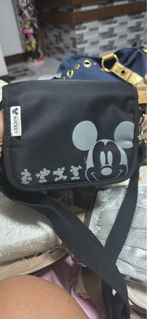 Mickey mouse sling camera bag, Women's Fashion, Bags & Wallets ...
