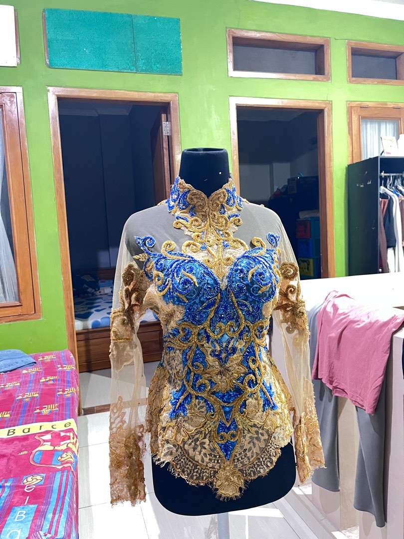 preloved kebaya penyanyi / sinden, Fesyen Wanita, Pakaian Wanita ...